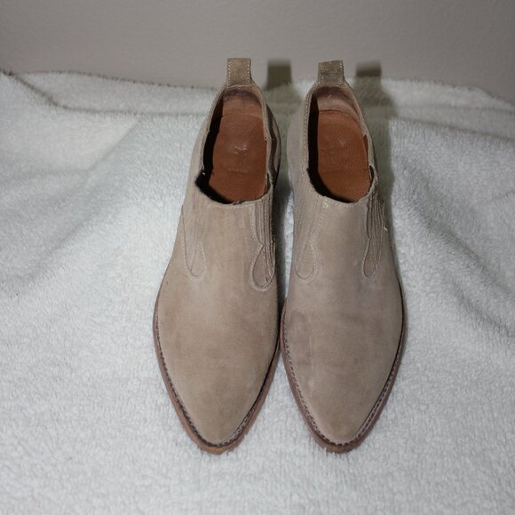 Frye | Shoes | Frye Billy Shootie Boot Size 9b Tan Suede Short Western ...